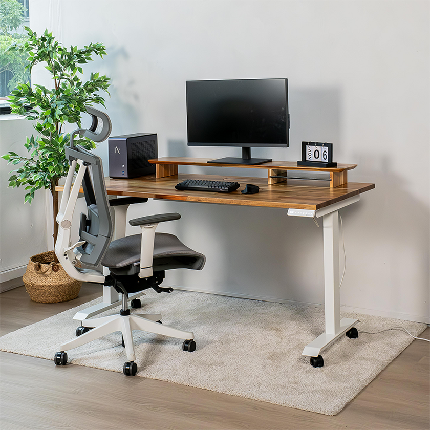Wildwood Desk Collection – Omnidesk