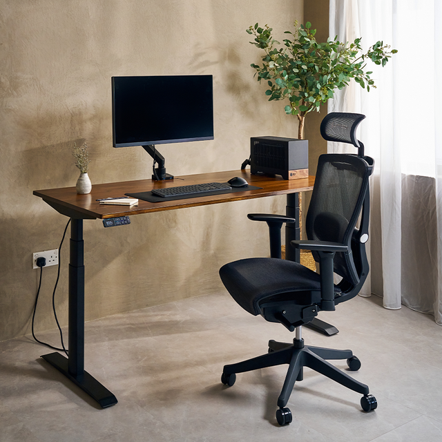 Wildwood Desk Collection – Omnidesk