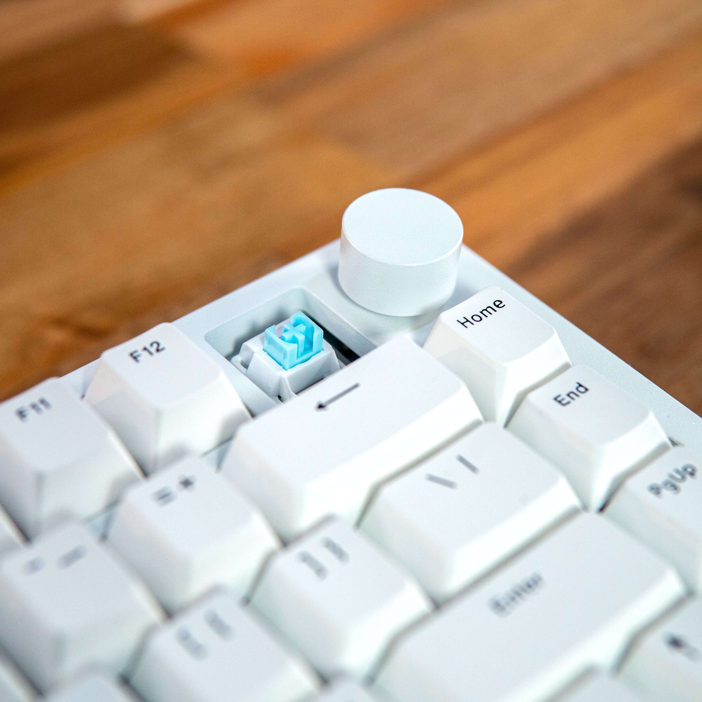 Aftershock ODEN75 Wireless Mechanical Keyboard - 75 Keys (Linear Switc ...