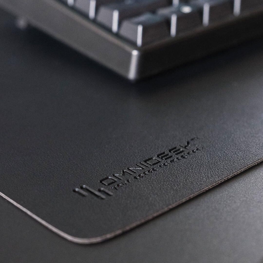 Titus Premium Desk Mat - Omnidesk