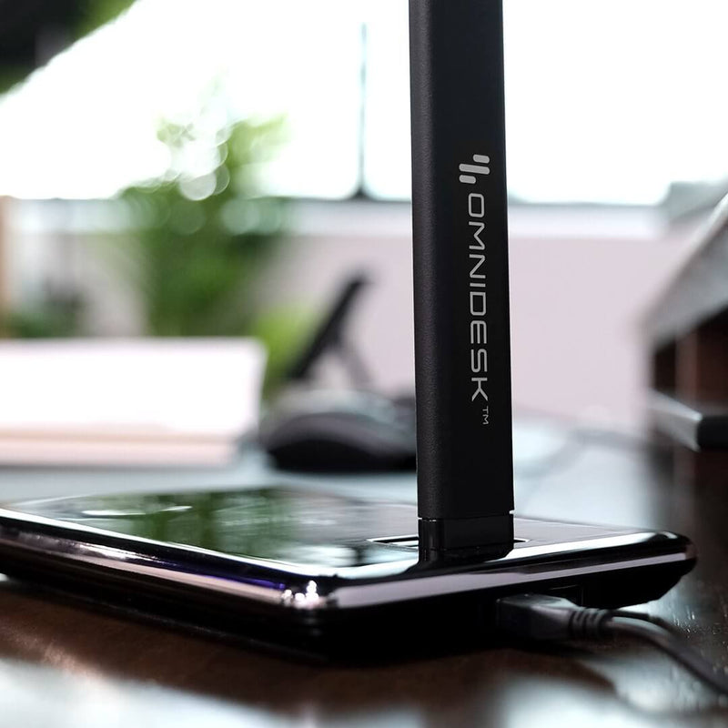 Spark Desk Lamp - Omnidesk